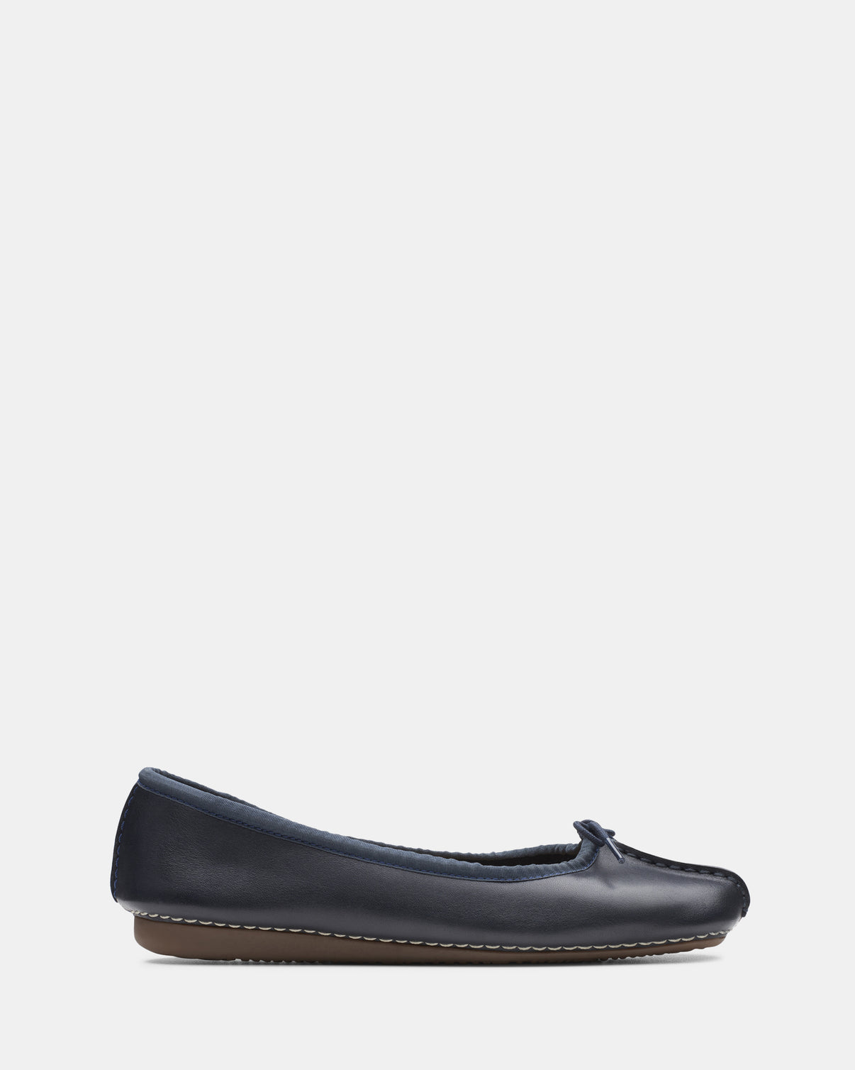 Freckle Ice Navy Leather – Clarks
