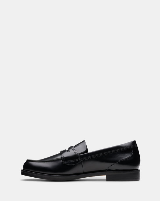 Straven Edge Black Leather – Clarks