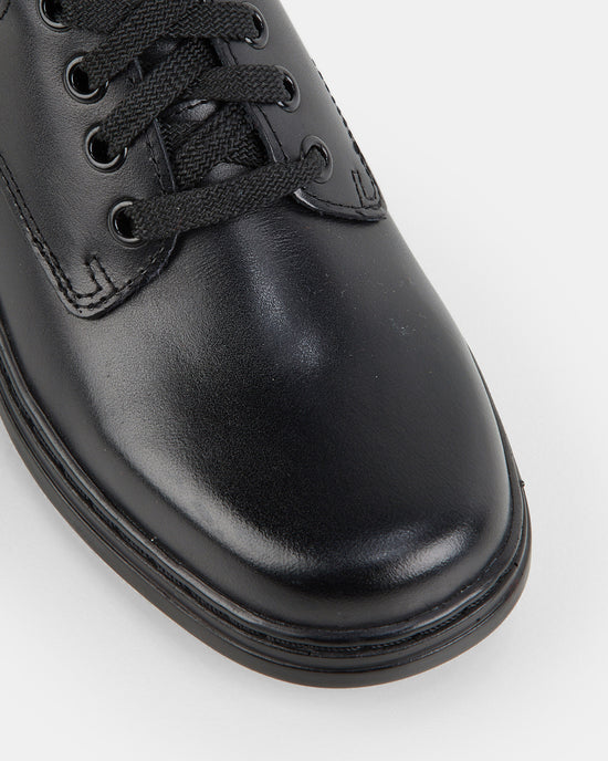 Infinity Junior Black – Clarks